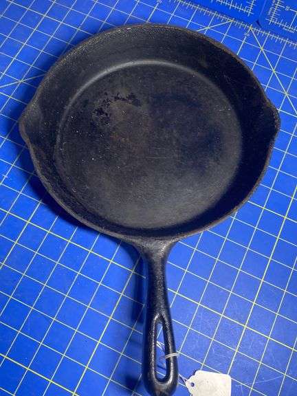 11” Canadian cast iron skillet - Gregg Auctions