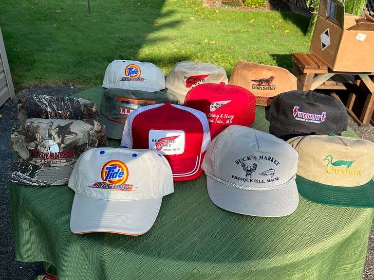 12 Vintage Caps - Gregg Auctions