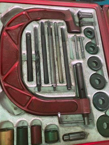 Valve guide installation tool - Gregg Auctions