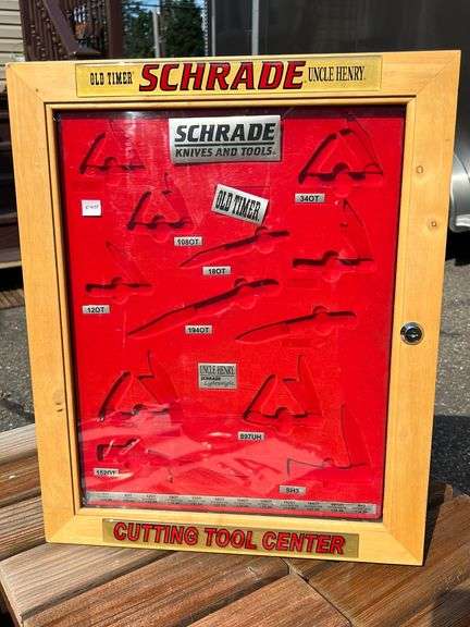 Old Timer Knives / Schrade Pocket Knofe Display Case - Gregg Auctions
