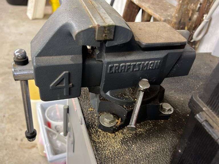 Craftsman bench vise - Gregg Auctions