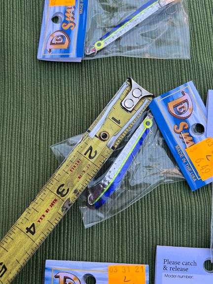 DB Smelt Lures - Gregg Auctions