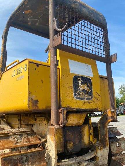 John Deere 350-B bulldozer - Gregg Auctions
