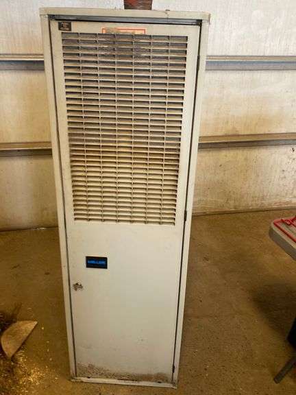 Miller furnace - Gregg Auctions