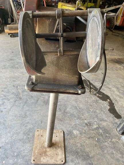 paint shaker - Gregg Auctions