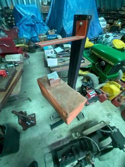 headlight alignment tool - Gregg Auctions