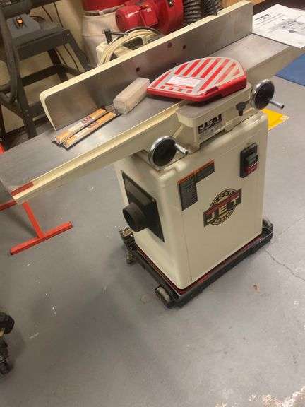 Jet 6” jointer w/ mobile base - Gregg Auctions