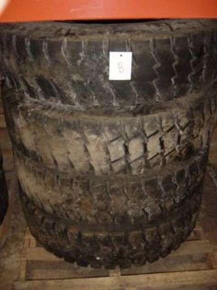 GOODYEAR G177 TIRES/RIMS - Gregg Auctions