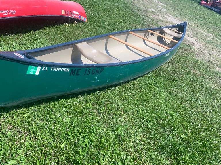 Old Town Tripper XL canoe - Gregg Auctions
