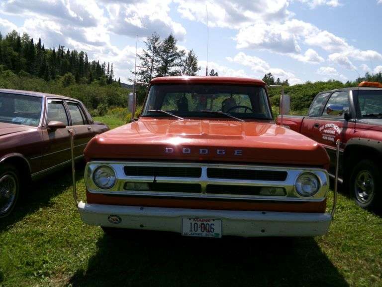 1970 Dodge 100 Dude truck - Gregg Auctions