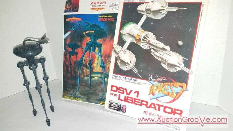 Dark Nebula Empire tripod tank 1985 by Yoshinobu Nishizaki West Cape Co ...