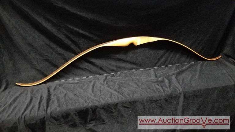 SHAKESPEARE WONDERBOW Laminated fiberglass Recurve Bow was made in the ...