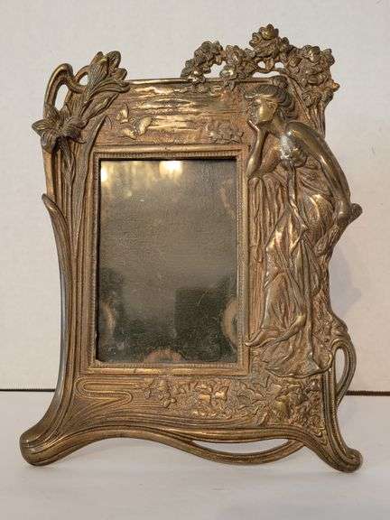 Antique Art Nouveau 1900s Picture Frame. 12 x 8. - AuctionGrooVe.com ...