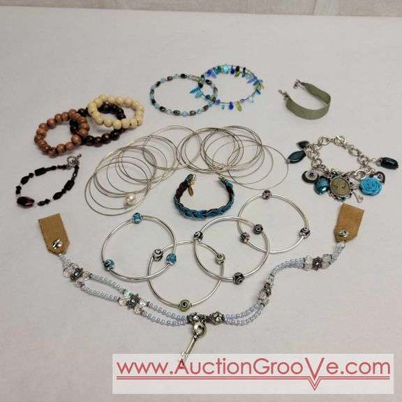 Collection of Bracelets. - AuctionGrooVe.com 608-792-2437