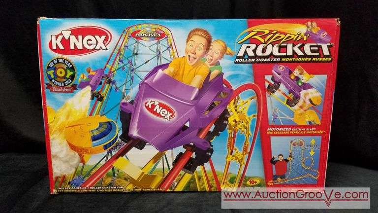K'NEX Rippin" Rocket roller coaster building system. Stands over 5ft ...