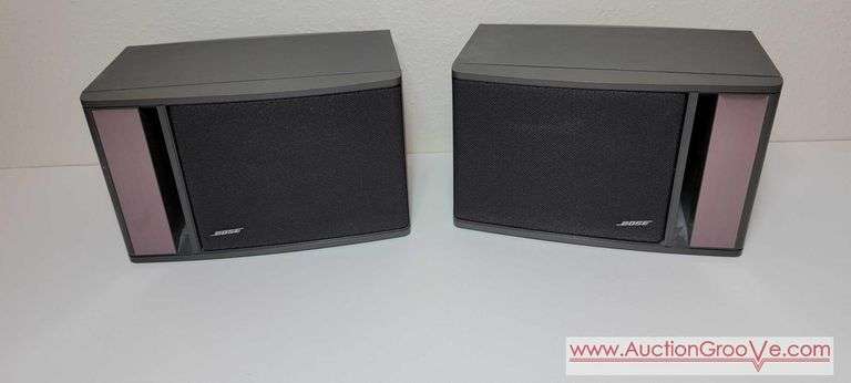 Bose Model 141 Bookshelf Speakers. 10 x 6.5 x 6 inches tall. Sound good ...