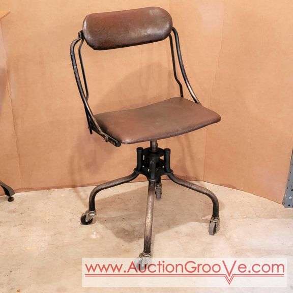 Classic INDUSTRIAL! Do More Chair Company Swivel Office Health Chairs ...