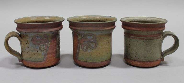 Edward (Ed) Drahanchuk (3) - Hodgins Halls Auction Group