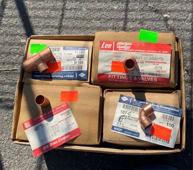 Copper Pipe fittings, four boxes all new fittings - Hash Auctions