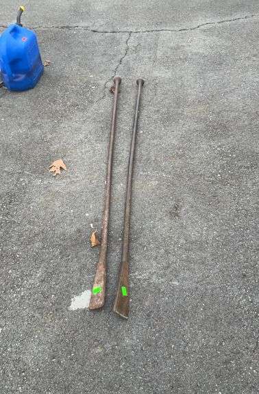 Two post hole Digging Bars - Hash Auctions