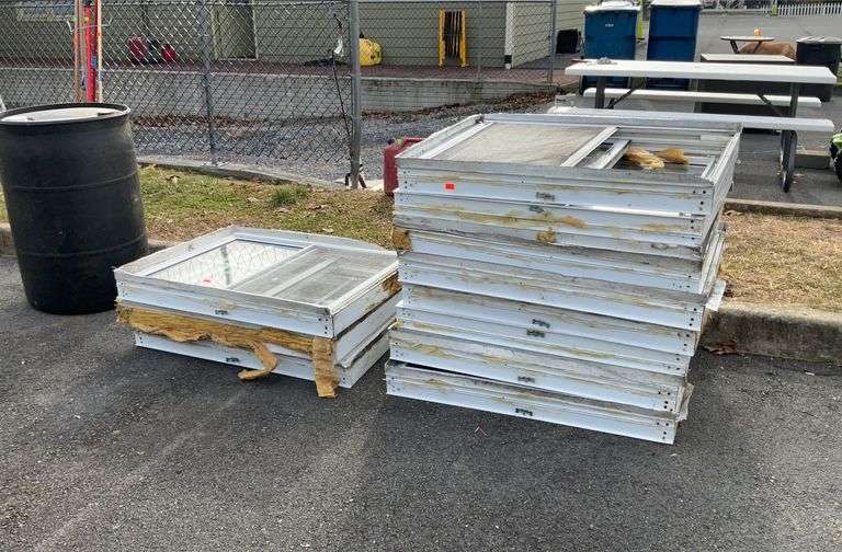 11 Windows, 30x40” previously installed great Greenhouse build here ...