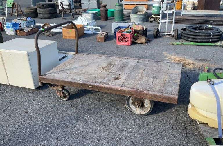 Industrial warehouse Cart, 3x5 foot platform - Hash Auctions
