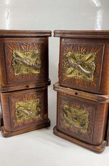 Wooden sewing machine drawers - Hash Auctions