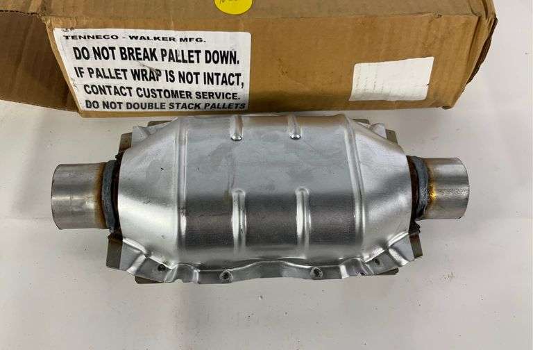 Walker Catalytic Converter universal new in box - Hash Auctions
