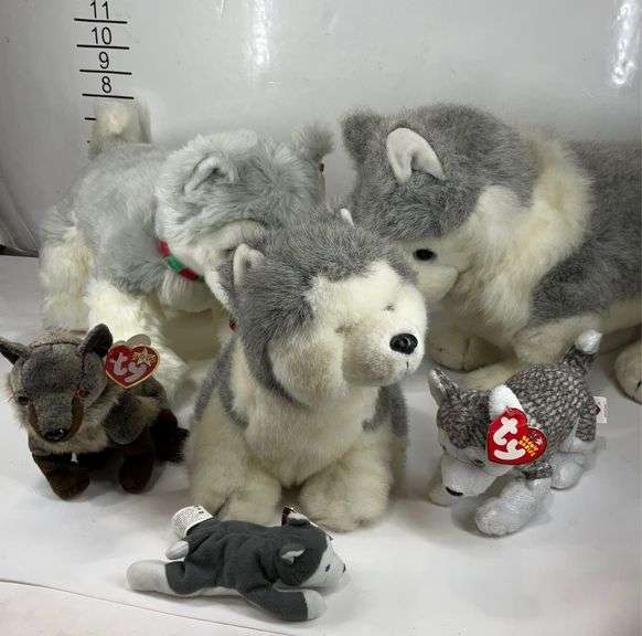 Six stuffed wolf and husky toys, 4 are TY - Hash Auctions