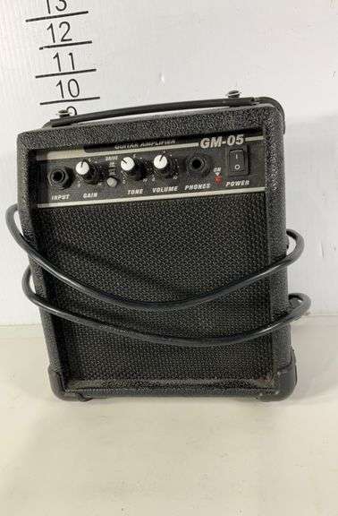 Guitar amplifier GM-05 - Hash Auctions