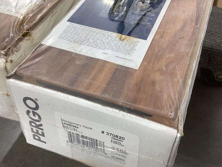 2 Packs of Pergo Max 10mm Premium Laminate Flooring - Hash Auctions