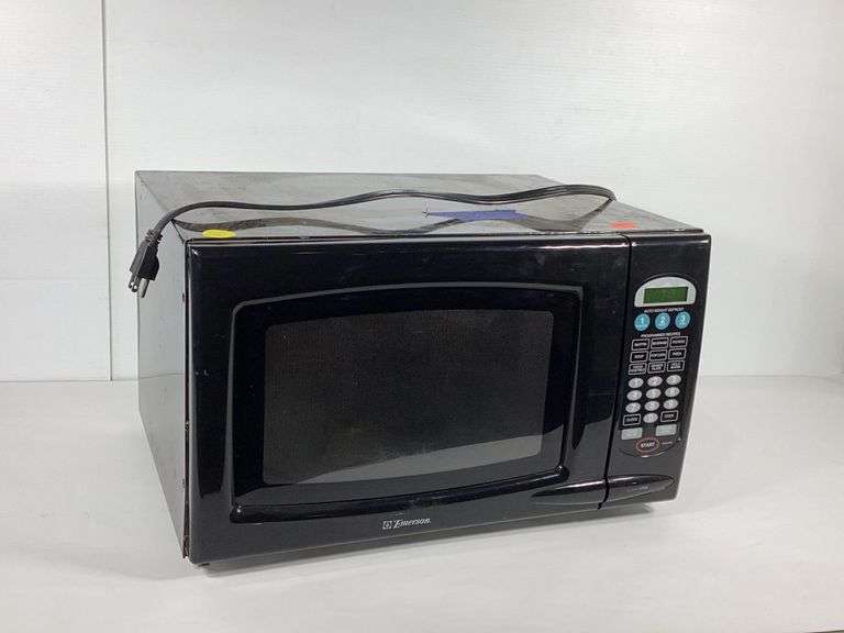 Emerson Microwave 23 1/2”x17 1/2”x14” (Powers up) (sc:6YU) - Hash Auctions