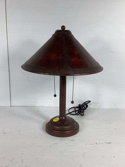 2 Light Table Lamp (works) - Hash Auctions