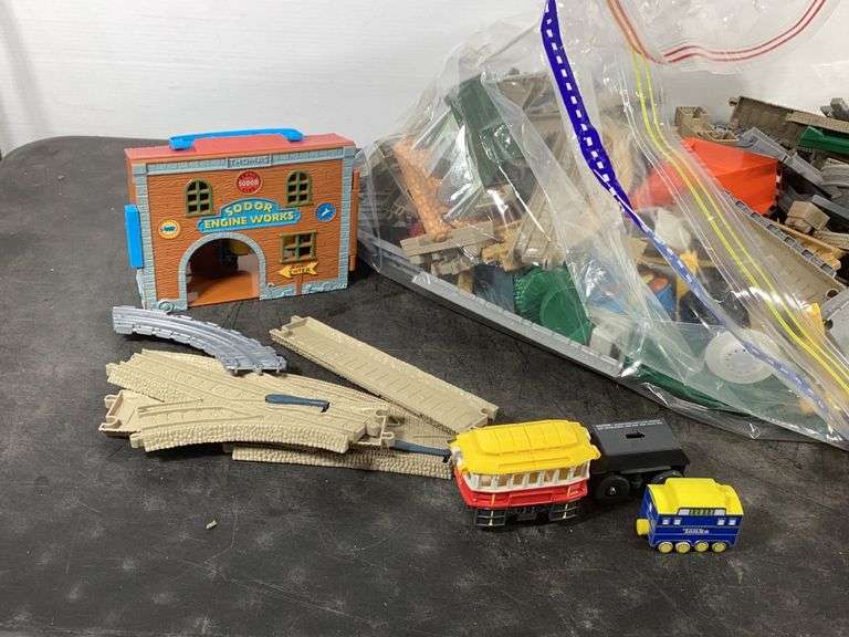 Tonka Train Set w/ XL Space Bag - Hash Auctions