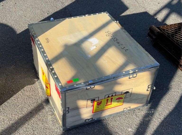 Wood shipping containers 13"tall x 23"long x 27"wide - Hash Auctions