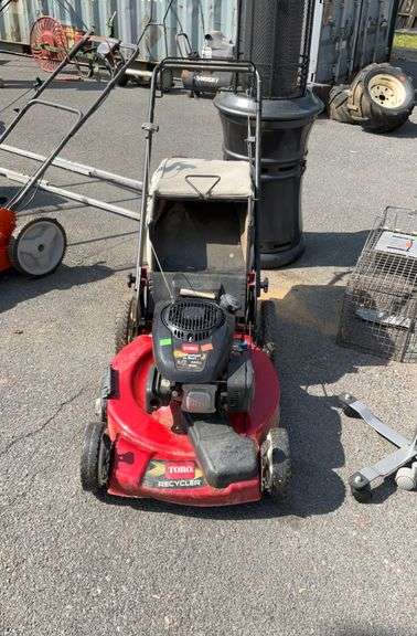 Toro recycler Mower, self propelled, 22” cut, 149cc engine rear bag ...