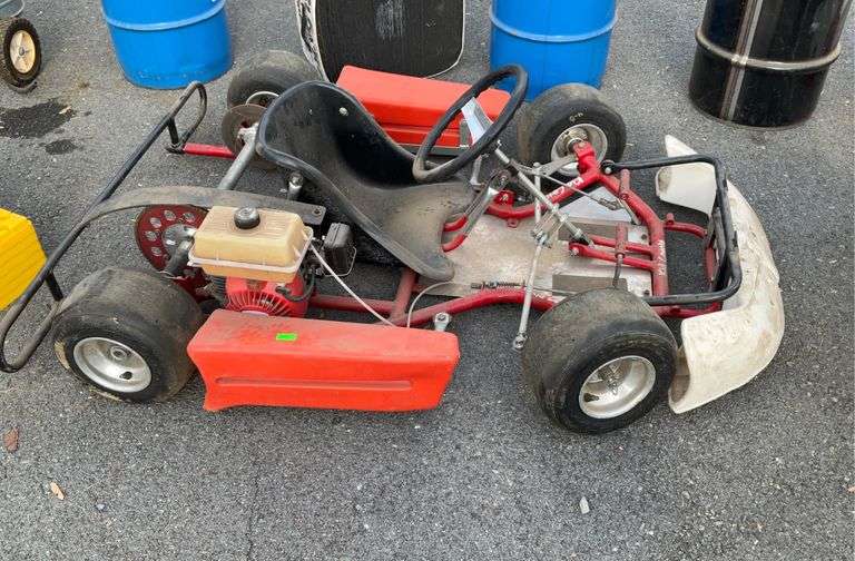 Racing Go Kart, Comer C50 Gas engine, non tested by Hash Auctions yet a ...