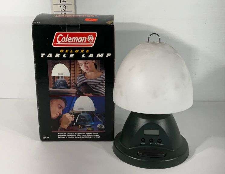 Two Coleman deluxe table lamps - Hash Auctions