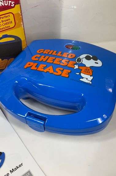 The original Snoopy grilled cheese maker, grilled cheese please - Hash ...