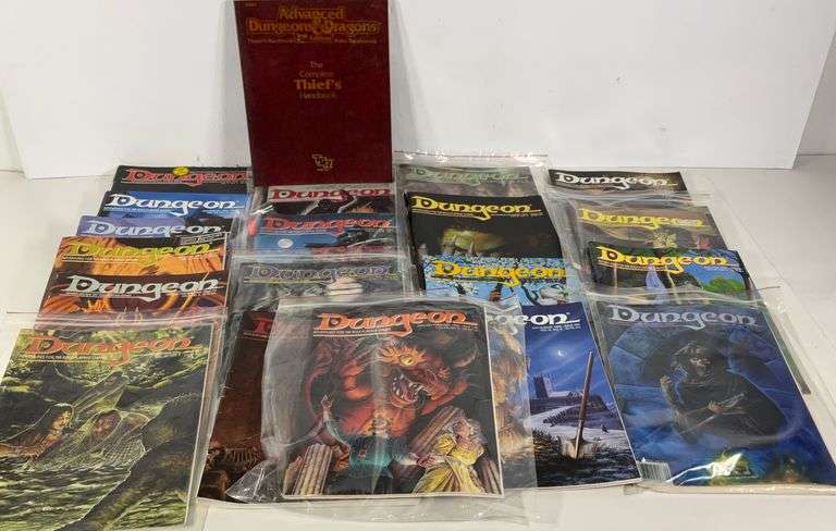 Dungeon and Dragons role playing magazines - Hash Auctions