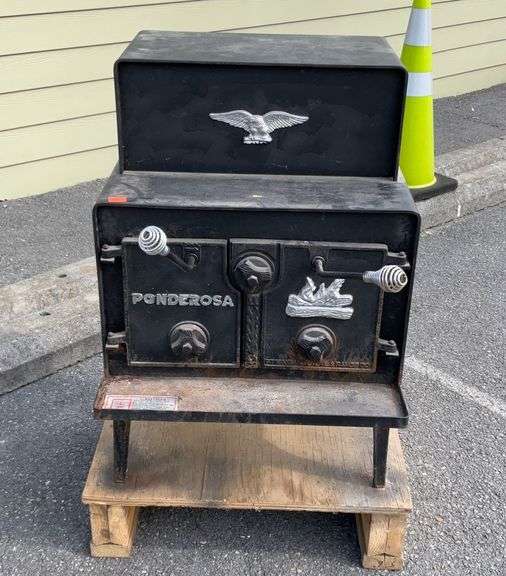 Ponderosa Wood Stove, used yet still a good usable wood stove with lots ...