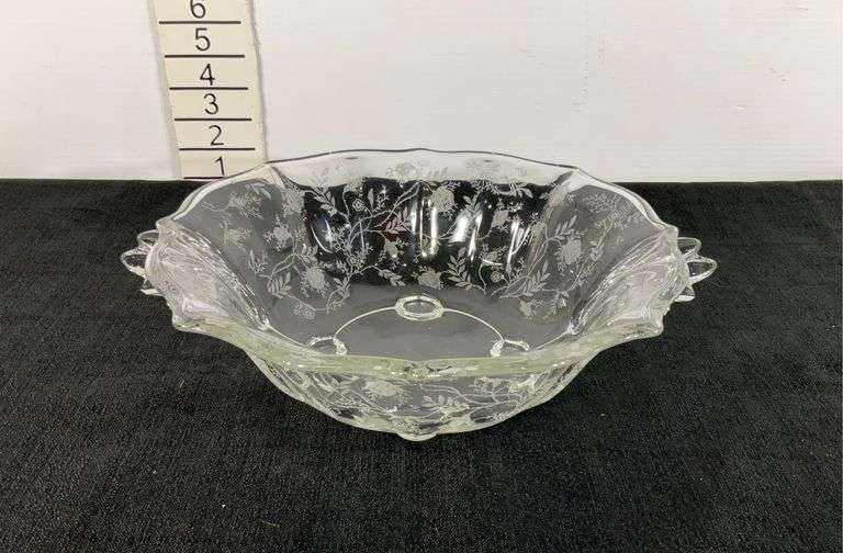 Fostoria baroque console bowl with etched rose design - Hash Auctions