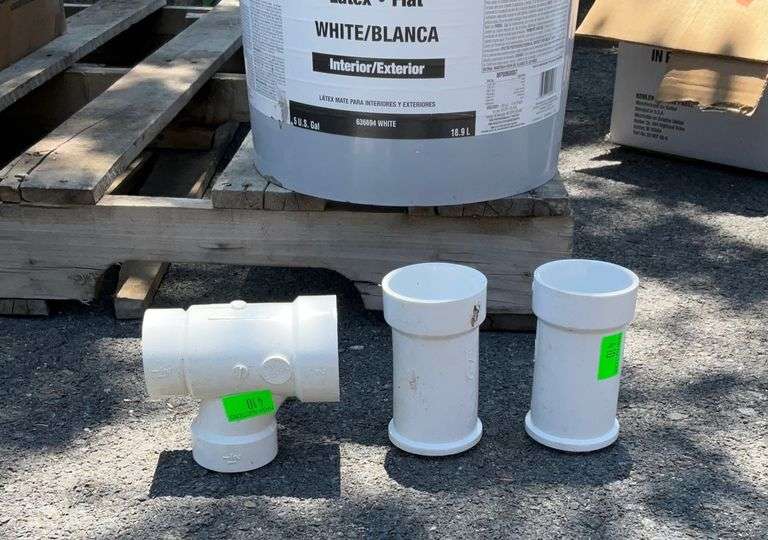 Three buckets of pvc pipe fittings - Hash Auctions