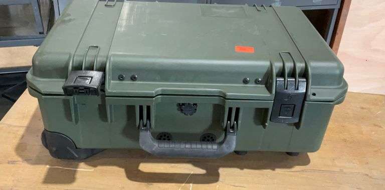 Military Case with computer, green color case by Hardigg Cases ...
