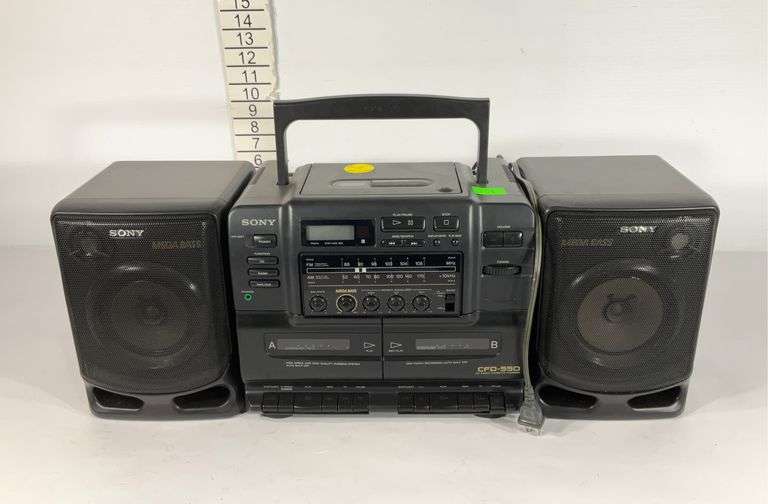 Sony CD Radio cassette-corder, CFD-550, powers up, radio works - Hash ...