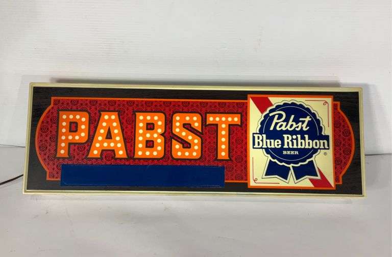 Pabst Blue Ribbon light up bar sign, works - Hash Auctions