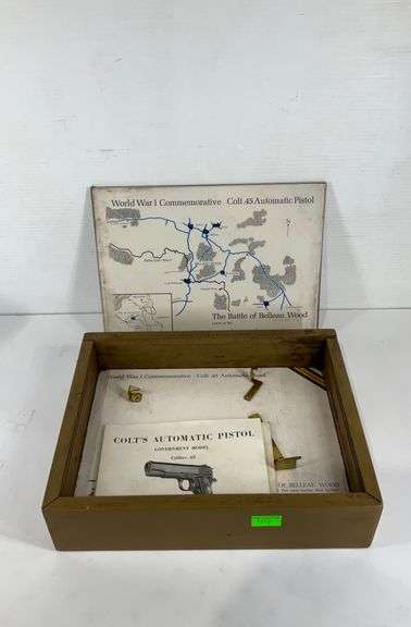 World War 1 Commemorative Colt .45 automatic pistol display case - Hash ...