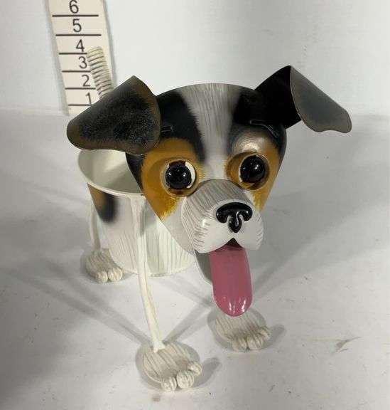 Metal bobble head dog plant stand with everlasting plant - Hash Auctions