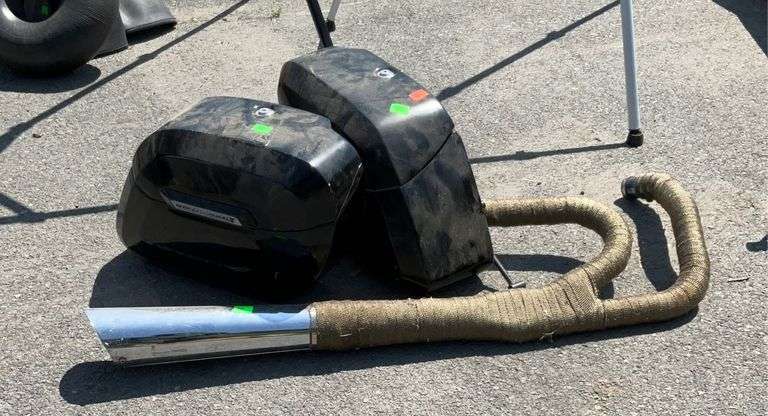 Muffler and motorcycle side bags - Hash Auctions