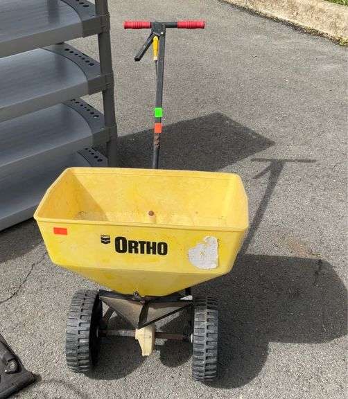 Ortho Broadcast Spreader used still working order - Hash Auctions